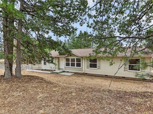 24 Golden Heights Dr, Goldendale, WA 98620