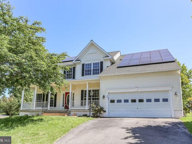24 Grace Manor Ct, Fredericksburg, VA 22406