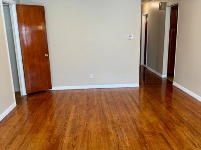 24 Grand Ave