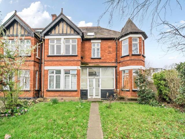 24 Hindes Road, Harrow HA1, Studio to rent, £1,250 pcm | PrimeLocation