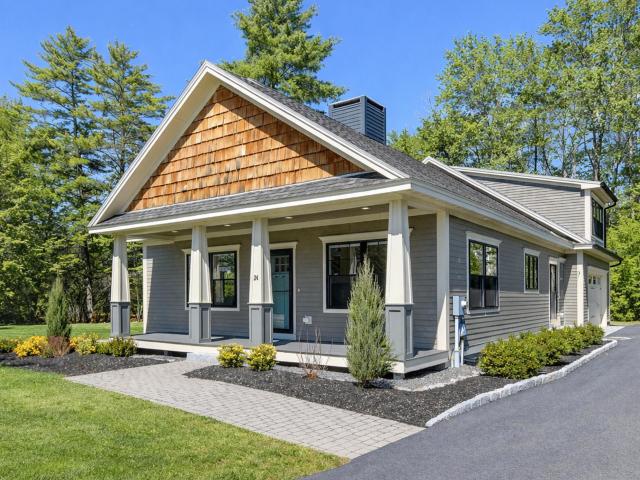 24 Hidden Brook Dr, Gorham, ME 04038 | MLS #1657 | Compass