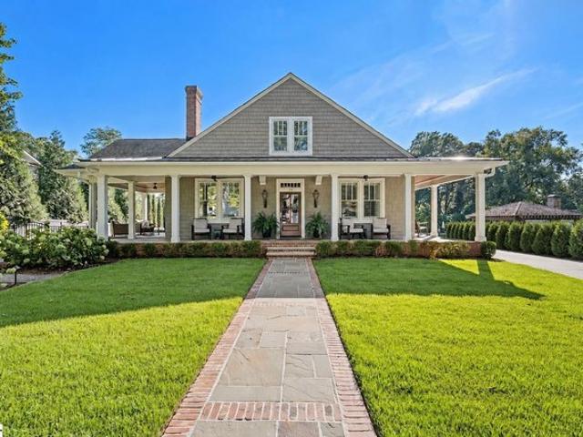 24 Highland Dr, Greenville, SC 29605