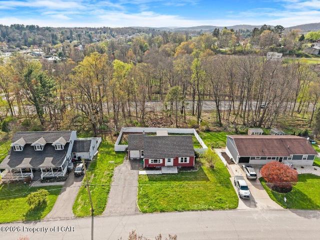 24 Hillcrest Drive