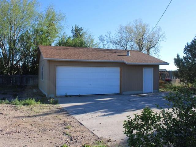 24 Homestead Rd, Lyman, WY 82937
