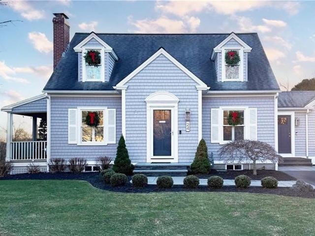 24 Hyland Ave, East Greenwich, RI 02818