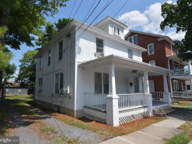 24 Jackson Avenue # APT 2