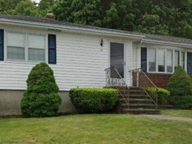 24 Jacqueline Dr, Providence, RI 02909