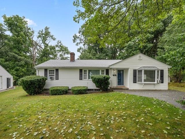 24 June Street Ter, Worcester, MA 01602