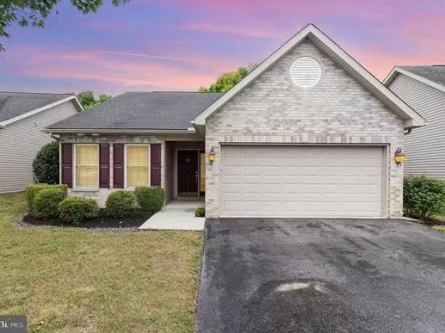 24 KESWICK DRIVE, MECHANICSBURG, PA 17050 653838570