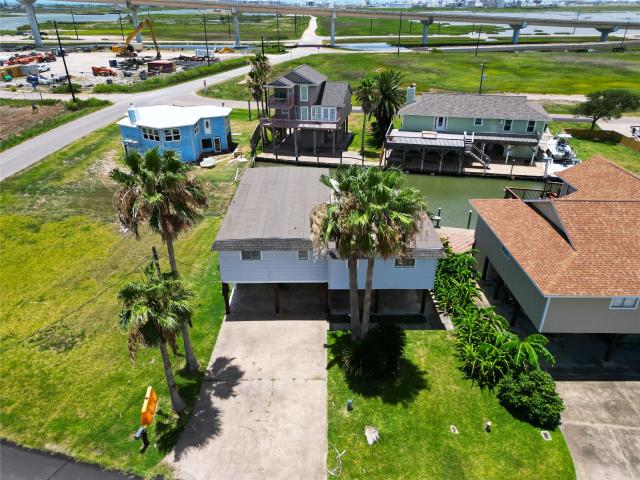 24 Kingfish Ln, Freeport, TX 77541 | MLS #41512 | Compass