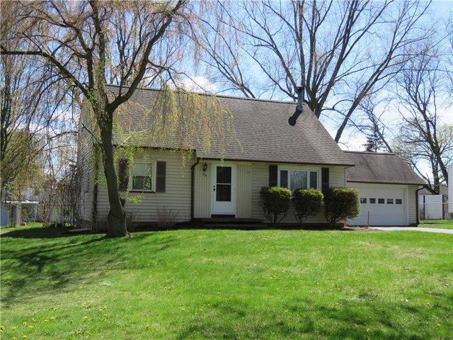 24 Laredo Dr, Rochester, NY 14624