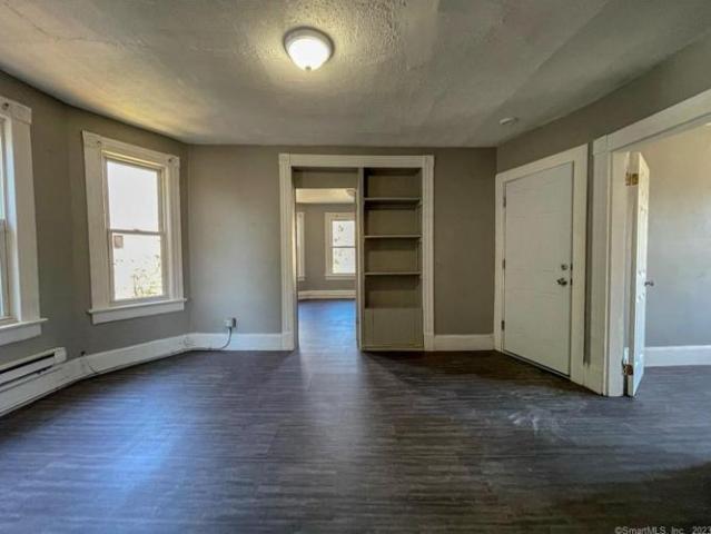 24 Laurel St #2, Waterbury, CT 06702