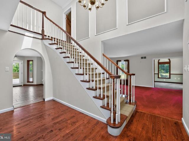 24 Lehmann Drive