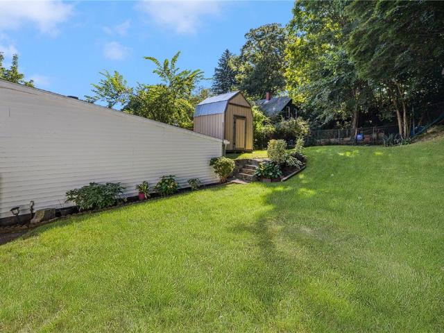 24 Lincoln Avenue