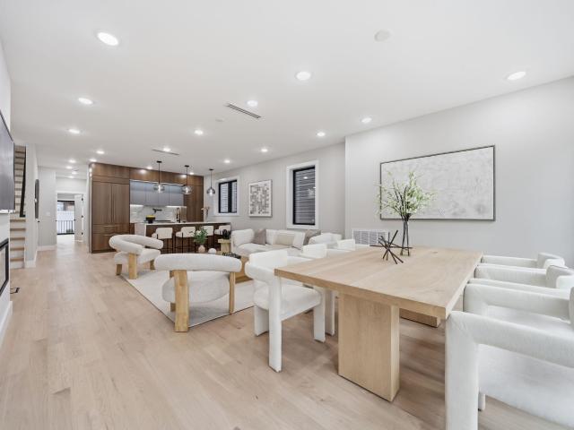 24 Lincoln St # 1