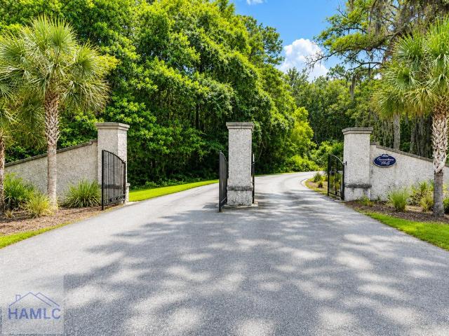 24 Lighthouse Lane