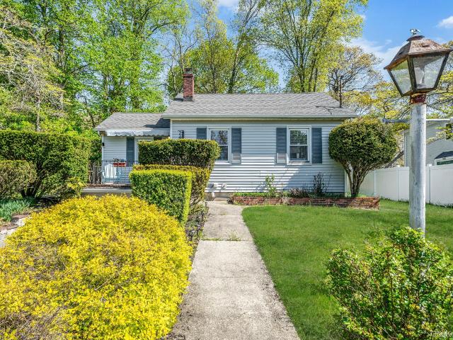 24 Locust Avenue