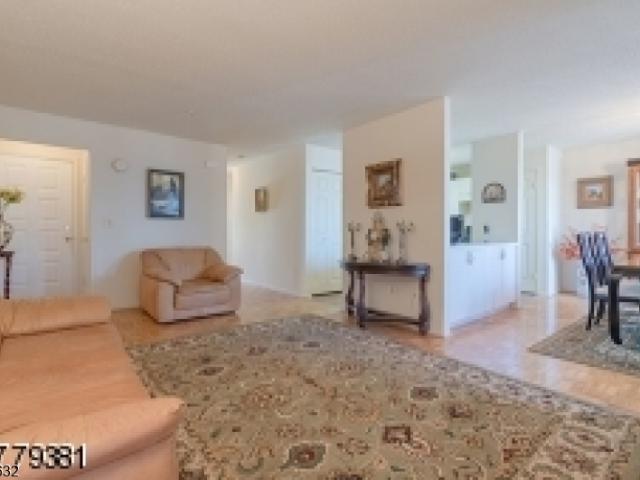 24 Mcchesney Ct