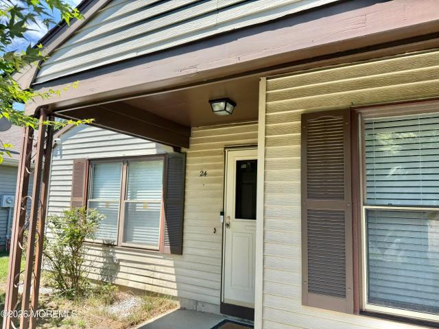 24 Mariner Place