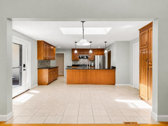 24 Ministerial Road