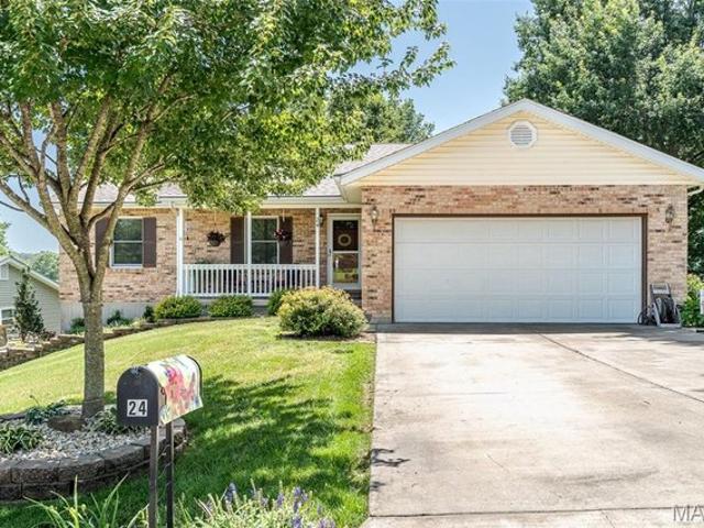 24 Mike Alan Dr, Washington, MO 63090