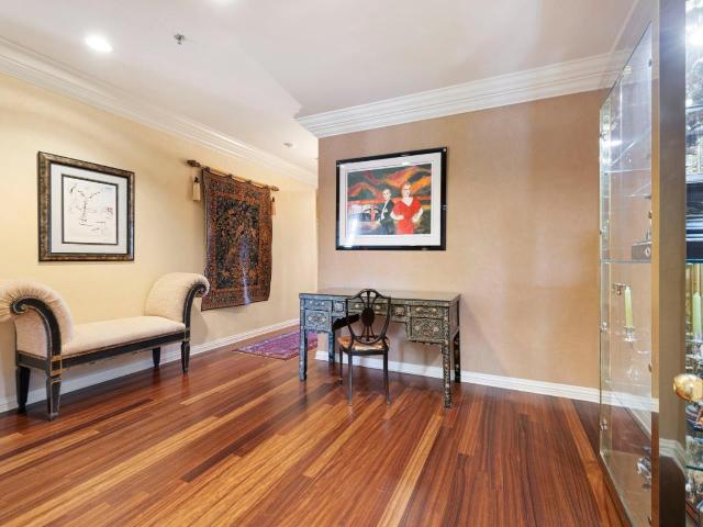24 Mounds Road A