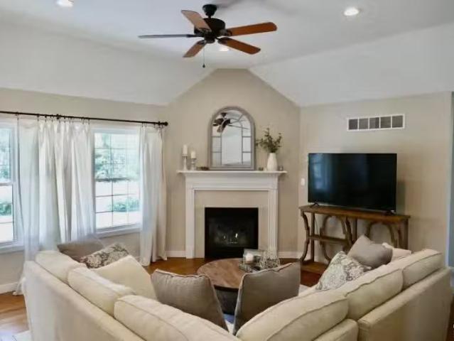 24 Mountain View Road, Amenia, NY 12501