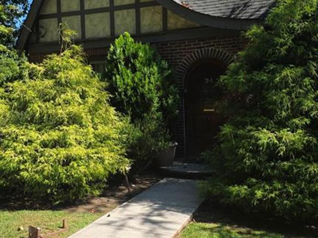 24 Mountain Avenue