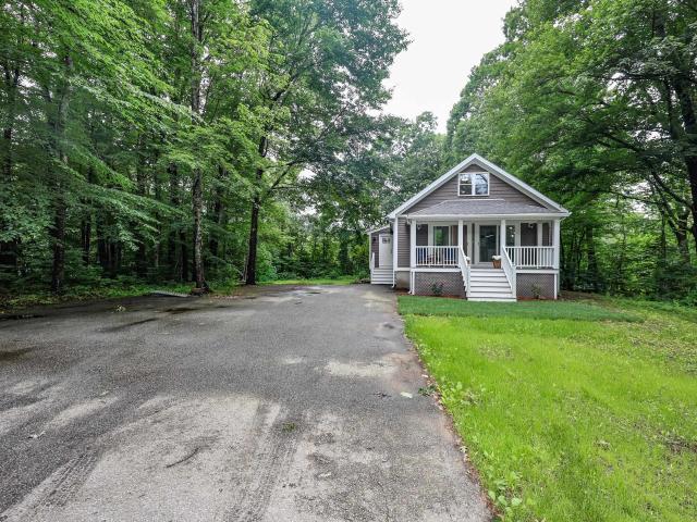 24 Mountain Road
