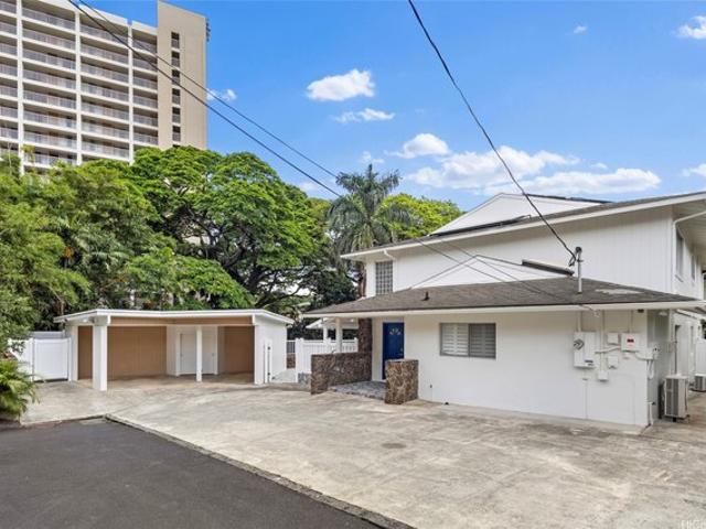 24 Muliwai Ln, Honolulu, HI 96817