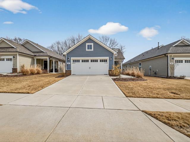 24 N Brookhollow Way