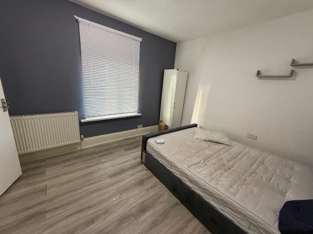 24 Northwick Park Road, Harrow HA1, Room to rent, £850 pcm | PrimeLocation