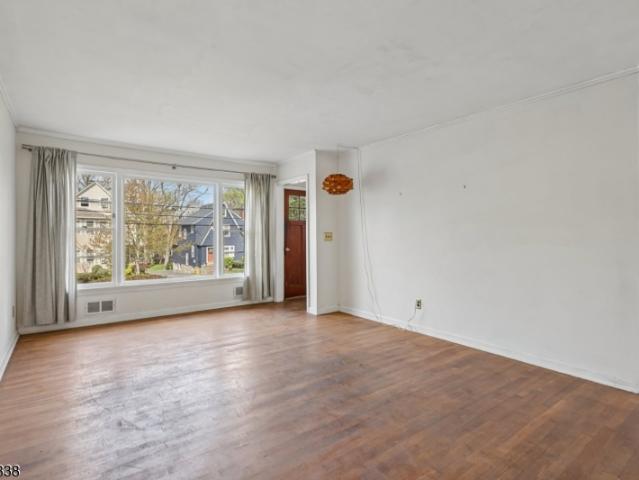 24 Pearl St, Summit, NJ 07901 | MLS #4021 | Compass