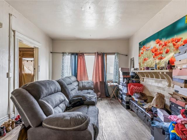 24 Persia Street