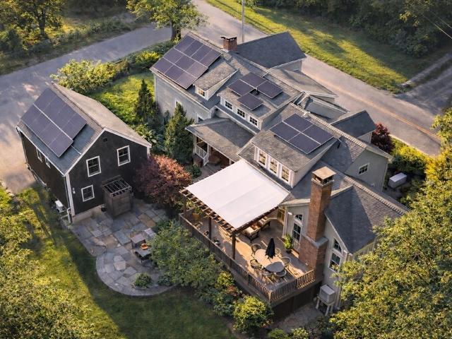 24 Pine Island Rd, Mattapoisett, MA 02739 | MLS #73474