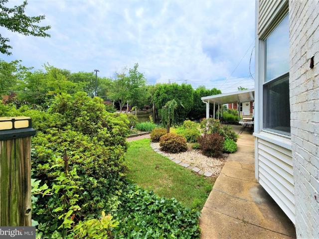 24 Reading Avenue