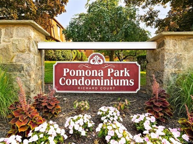 24 Richard Ct, Pomona, NY 10970