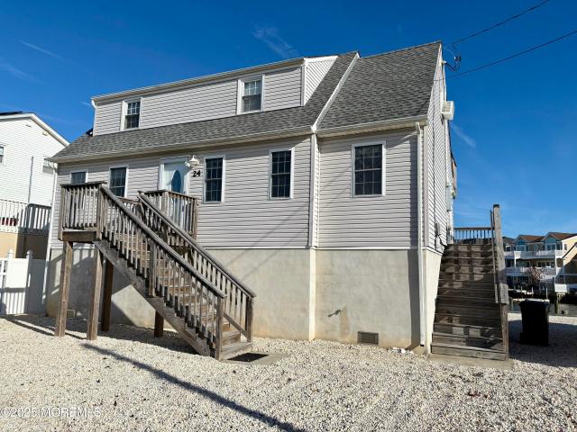 24 Richard Drive