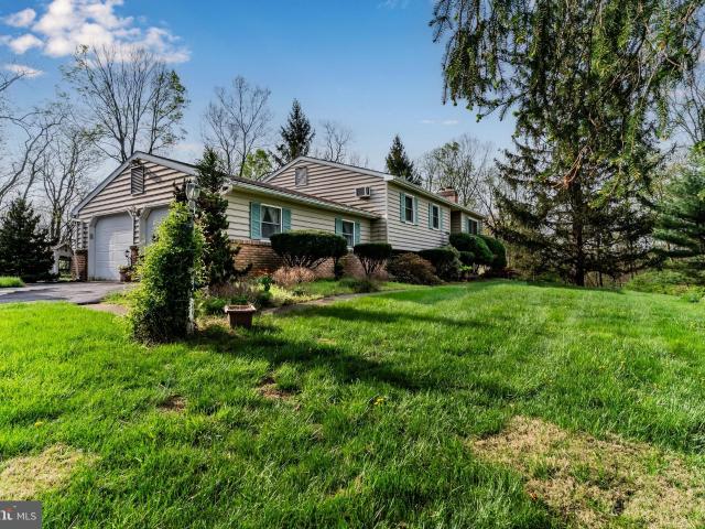24 Richland Rd, Carlisle, PA 17015 | MLS #PACB2052