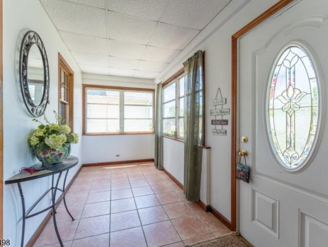 24 Robertson Rd