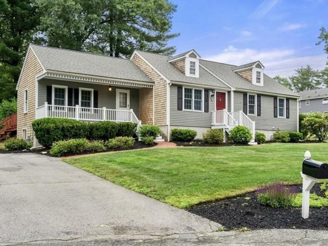 24 Ryder Ln, Marshfield, MA 02050