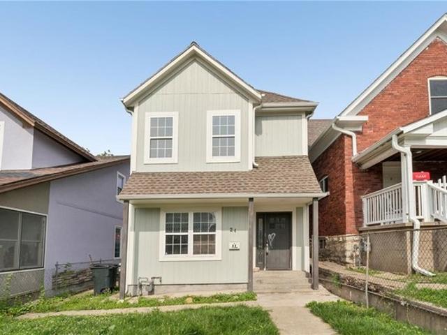 24 S 11th St, Kansas City, KS 66102