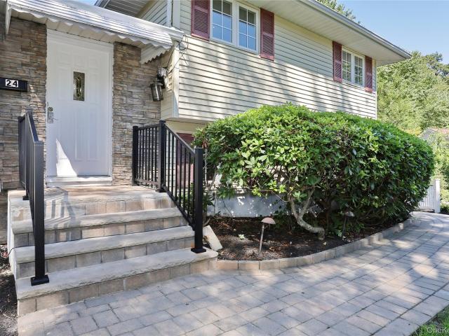 24 Scott Drive