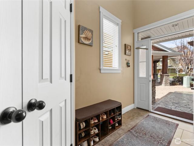 24 Sandalia Court