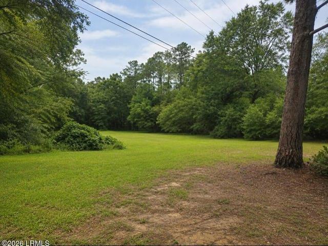 24 Sandstone Cir, Beaufort, SC 29906