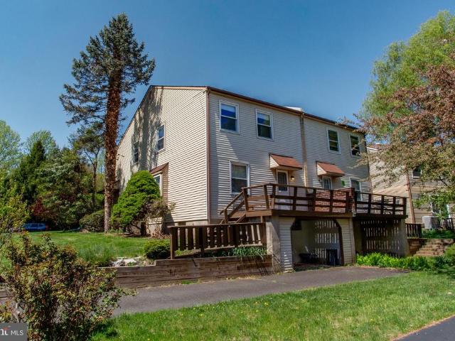24 Sandy Ridge Drive