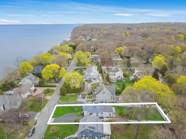 24 Seacliff Avenue