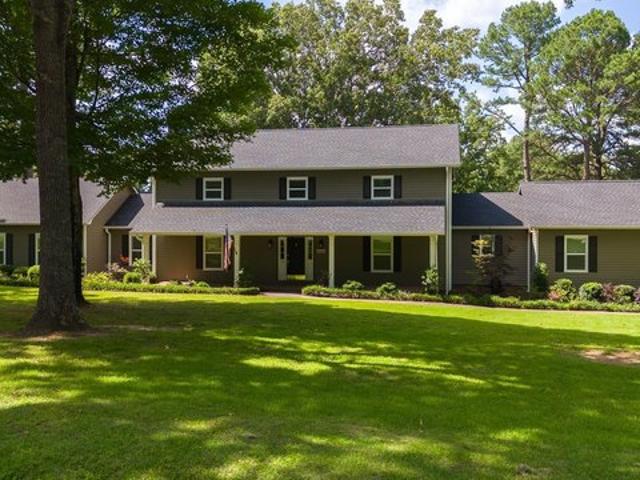 24 Shoemaker Cir, Batesville, AR 72501