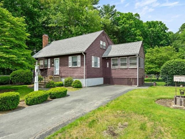 24 Spallus Rd, Stoughton, MA 02072