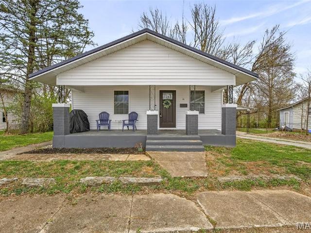 24 Summit St, Bonne Terre, MO 63628 | Compass